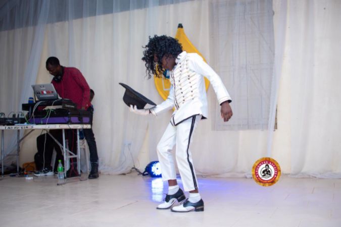 Catch A Glimpse Of Africa Micheal Jackson, Ambassador David Obama ...